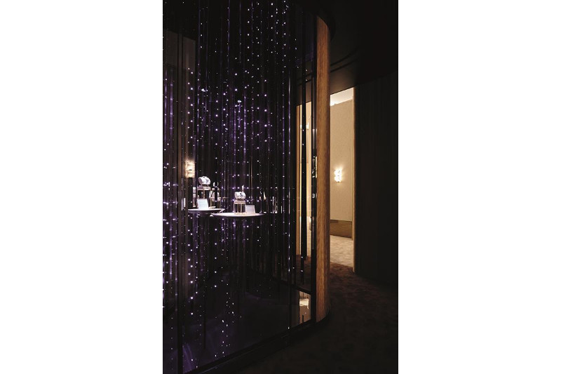 A Look At The Coolest Exhibition Spaces At SIHH 2018 - The Peak Malaysia