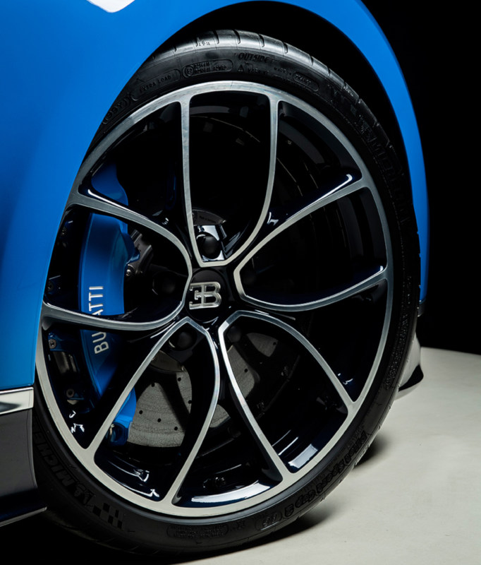 First Bugatti Chiron costing $3.8 million sold to collector in South ...