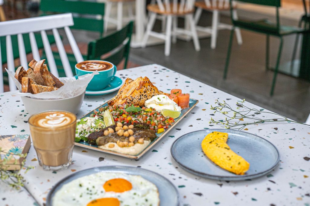 3 Aussie-style cafes in Singapore for wholesome meals - The Peak Malaysia