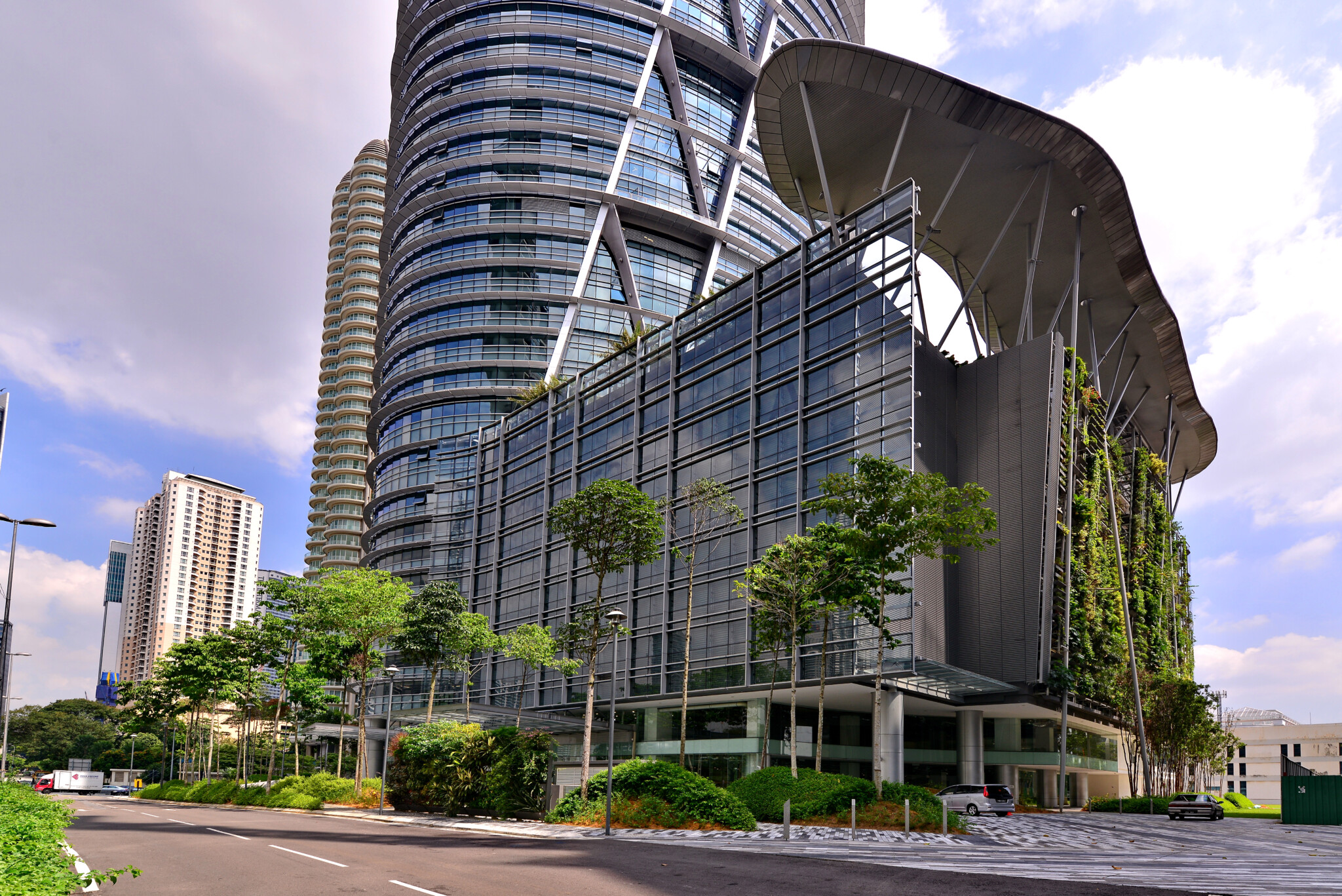The Dynamic Duo Building Skyscrapers Together - The Peak Malaysia